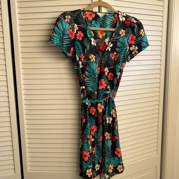 Hyped Unicorn | Dresses | Hyped Unicorn Floral Wrap Dress | Poshmark